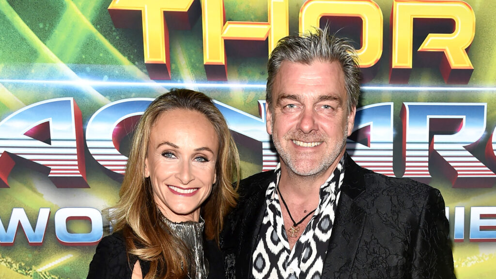 Ray Stevenson Relationship Timeline: How Many Stars Has Thor: Ragnarok ...