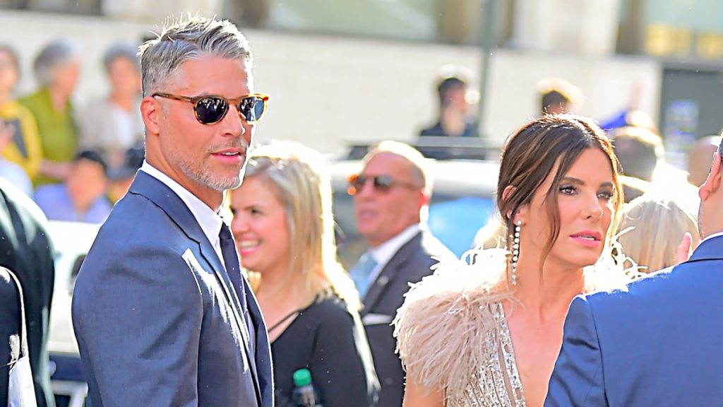 "She found the love of Her life": Sandra Bullock Mourns the Death of ...