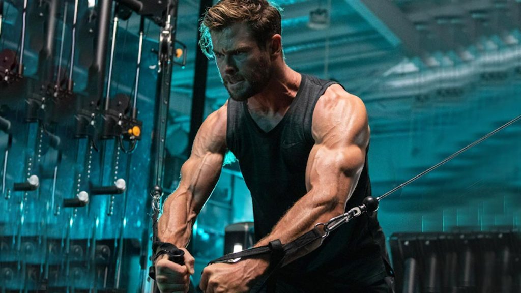 "He needed to not have such big muscles": Chris Hemsworth Was Sick of ...
