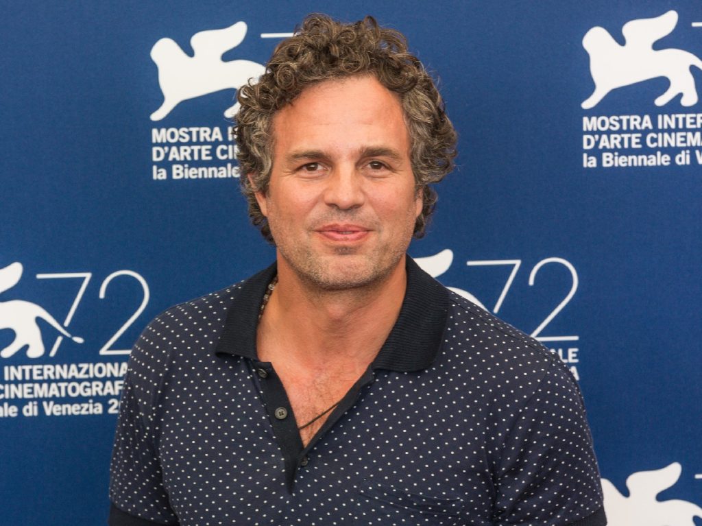 "We're not phasing out fossil fuels": Hulk Star Mark Ruffalo Goes Green ...