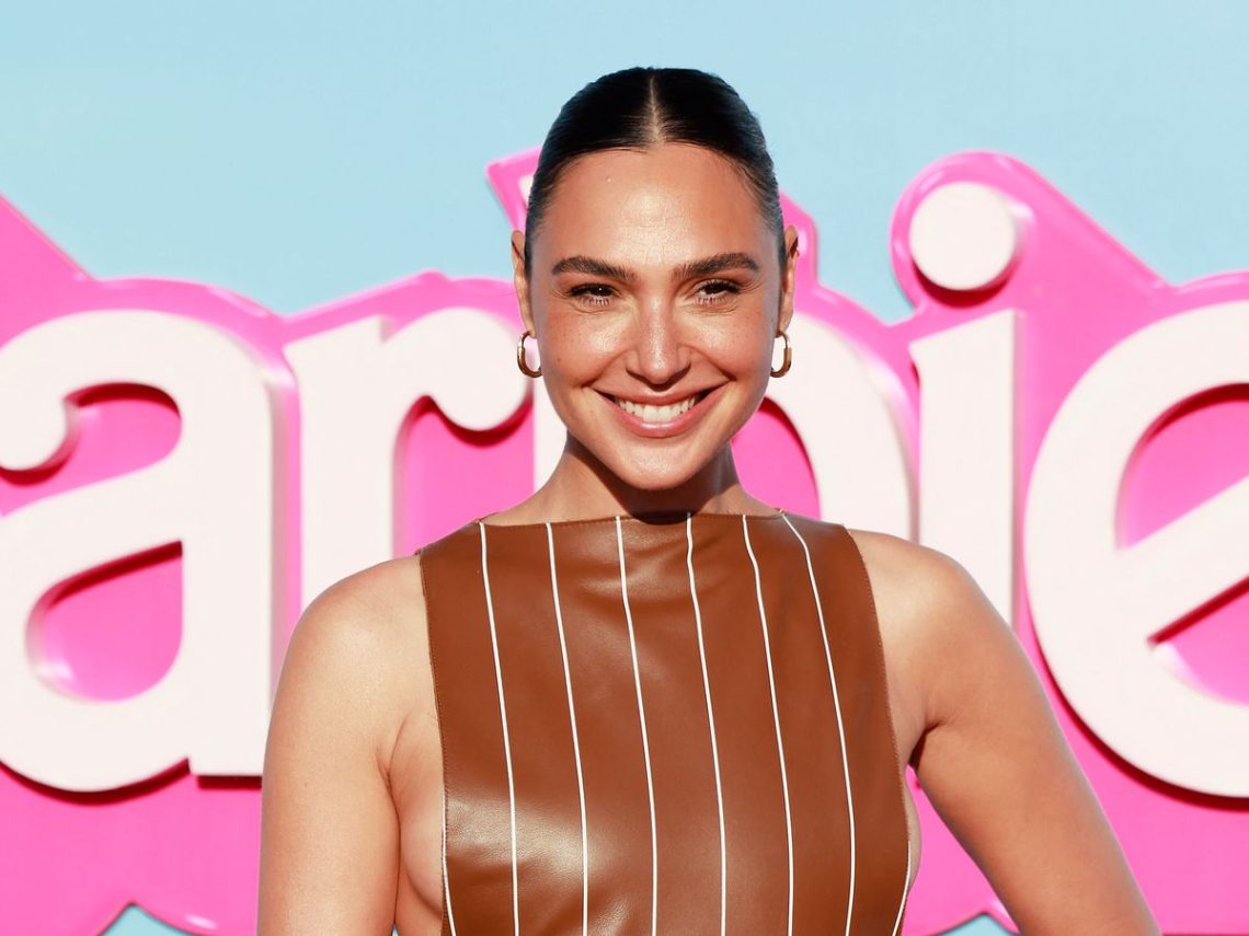 "It’s like we’re in a p*rn": Gal Gadot Is Coming Out of Closet ...