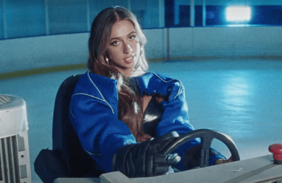 After Her Big SNL Break, Tate McRae Gets on Harry Styles’ Radar as ...