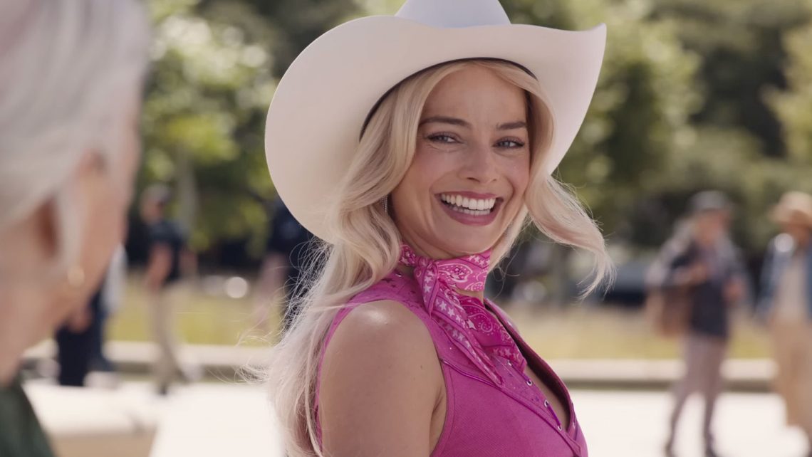Margot Robbie Discovered a Surprising Connection Between Christopher ...